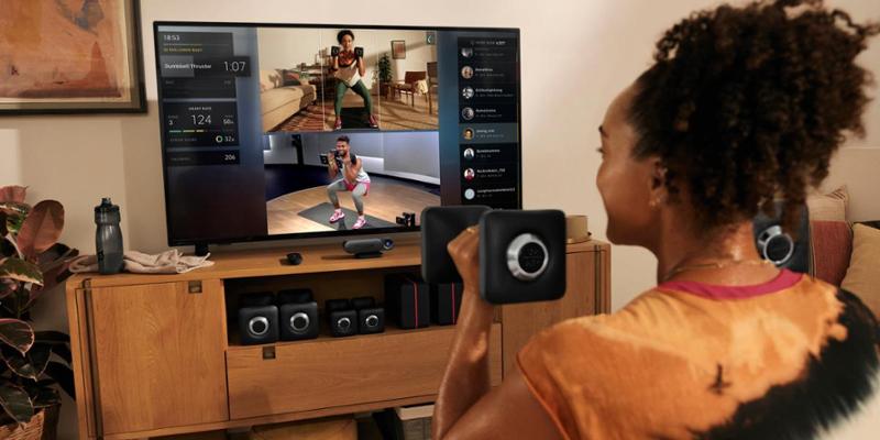 Peloton jumps into strength training with AI-assisted Peloton Guide ...