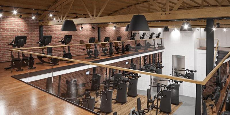 AI-powered gym franchise – Fred Fitness – launches in the US ...