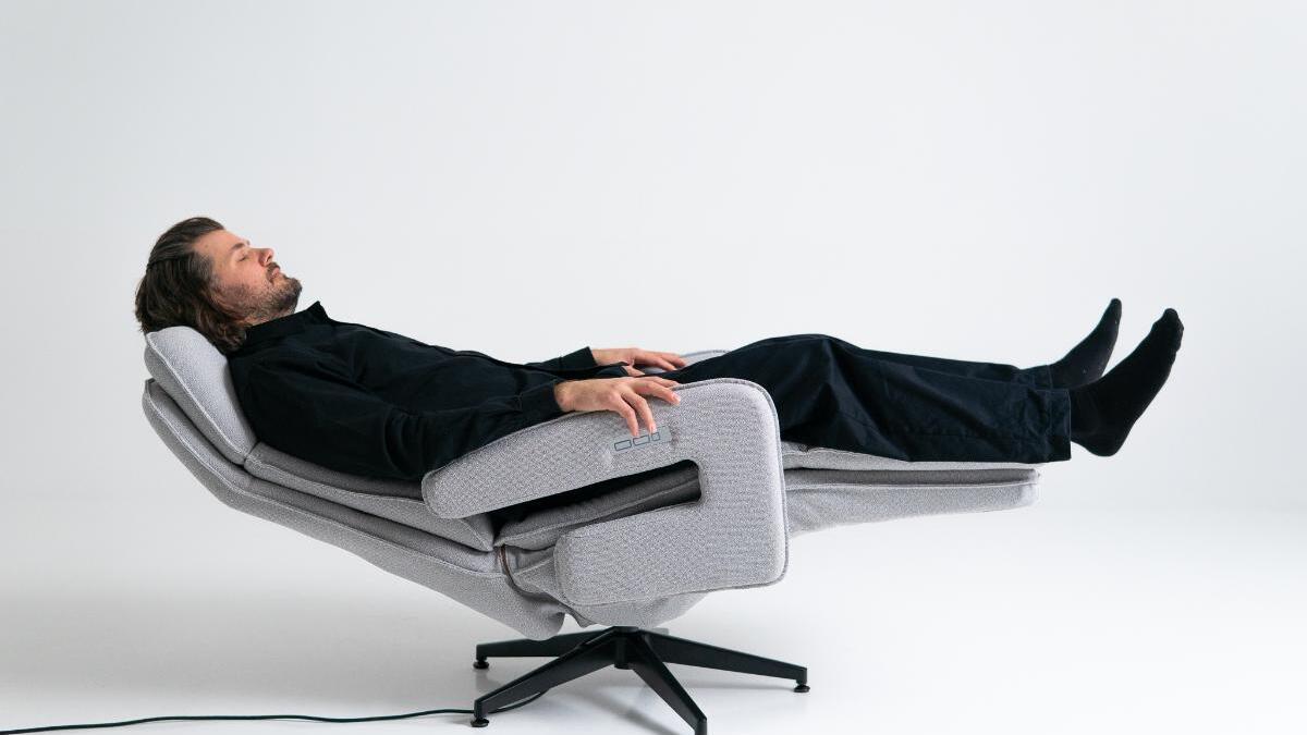 Neurosonic introduces low-frequency vibration Serene chair for nervous ...
