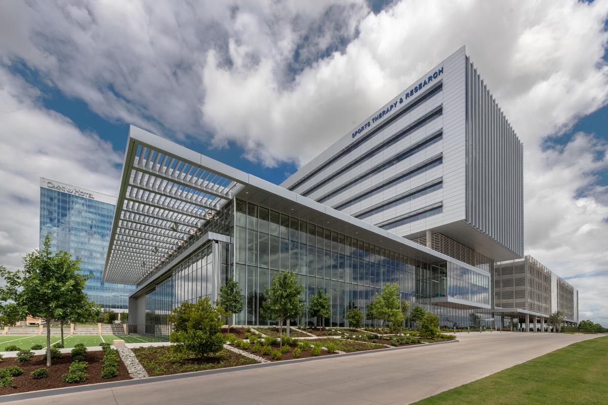 Dallas Cowboys launches 'first-of-its-kind' athletic healthcare ...